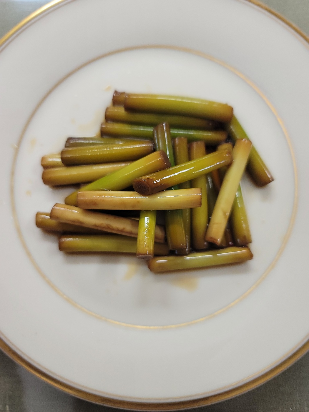 Garlic Stem Soy Sauce Pickle - Voyage Korea